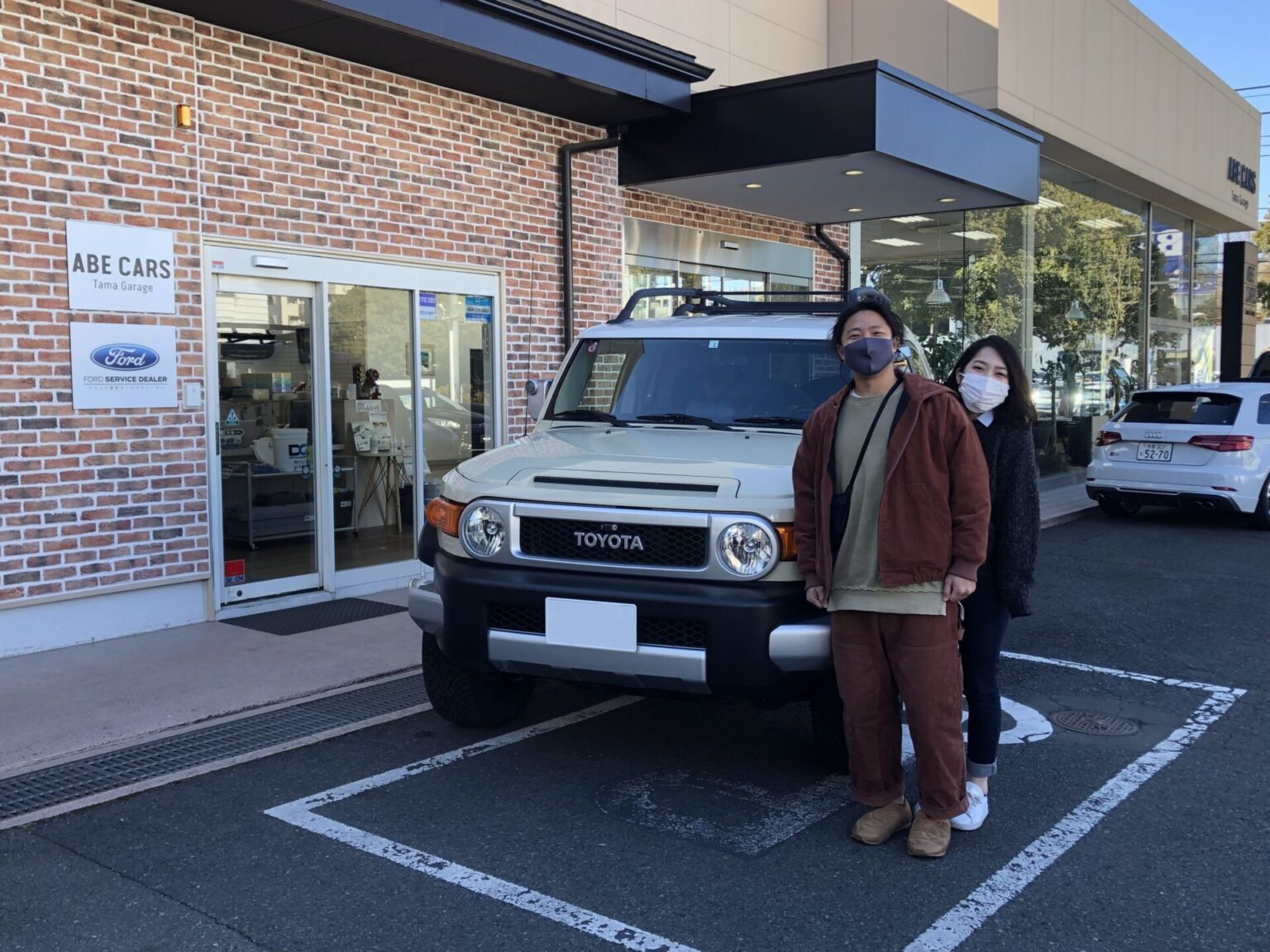トヨタ FJクルーザー ご納車 - ABE CARS Tama Garage by 阿部商会 (アベカーズ多摩ガレージ / 阿部カーズ タマガレージ)