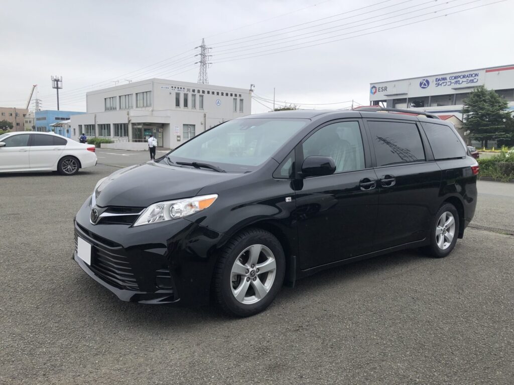 ABE CARS Tama Garage by 阿部商会 (アベカーズ多摩ガレージ / 阿部カーズ タマガレージ)